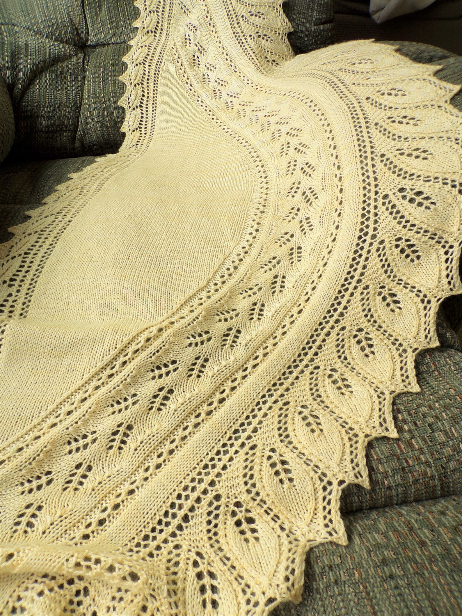 Hand Knit Lace Leaf Shawl Pale Yellow - Etsy