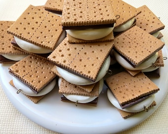 Smores Christmas Ornament - Etsy