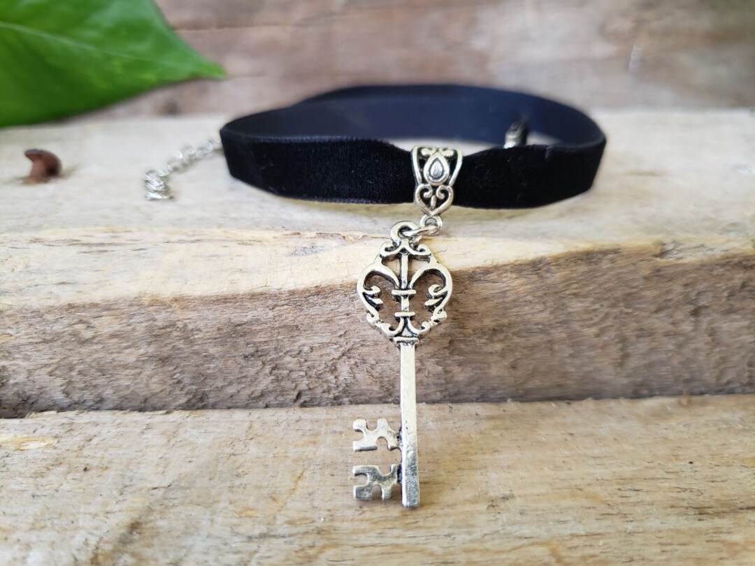 Black Velvet Key Choker - Etsy