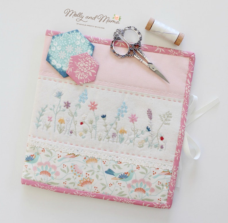 Simple Sewing Folder Pattern PDF Download for a Needle Book - Etsy