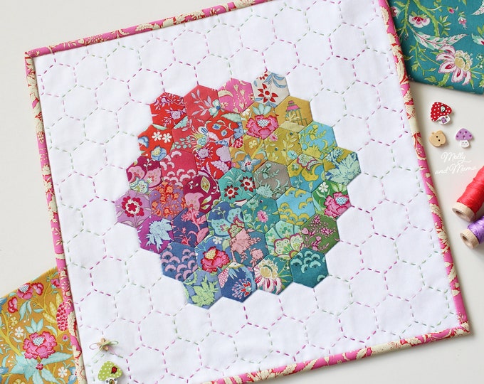 Hexagon Bumblebee Bag Sewing Pattern – Hand Embroidered, English Paper ...