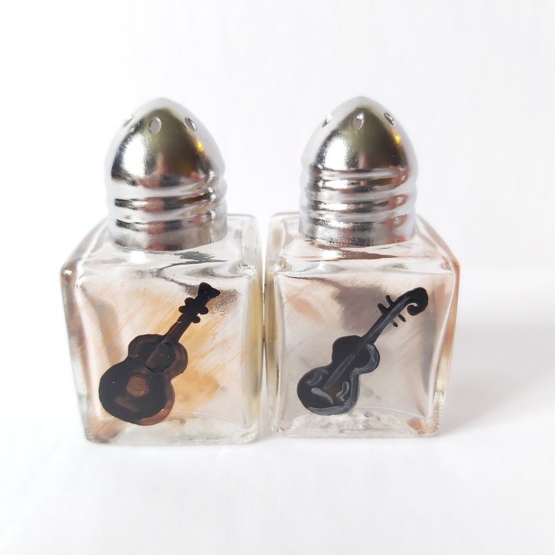 Music Folk Guitar Violin Salt & Pepper Instruments Mini Handpainted ...