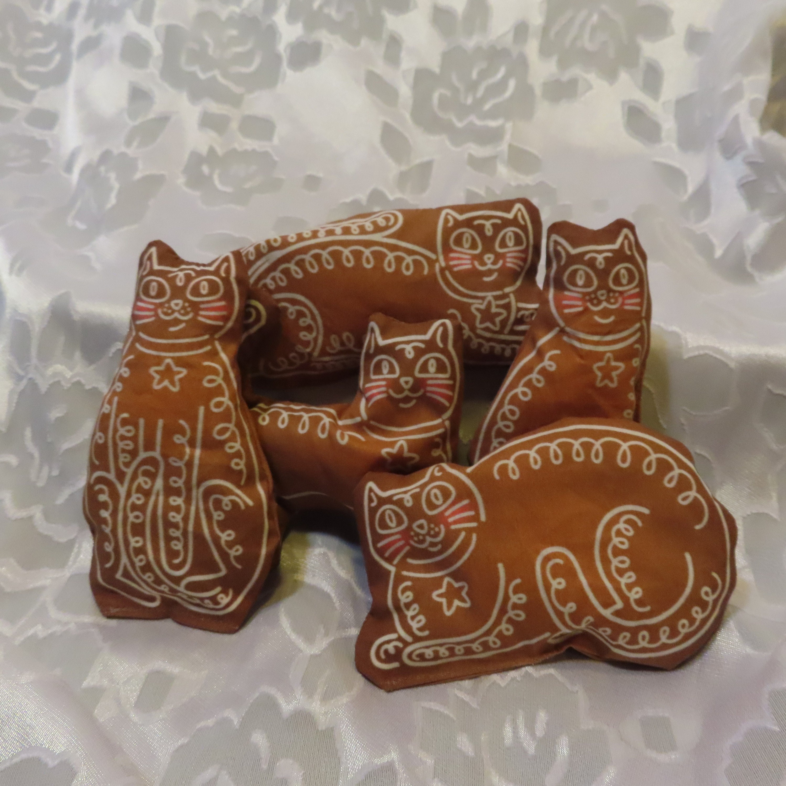 Gingerbread Catnip Cookies, Cat Lover Gift - Etsy