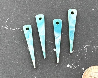 Small Fluorescent Green Spikes 4 Pcs, Transparent Laser Cut Acrylic ...