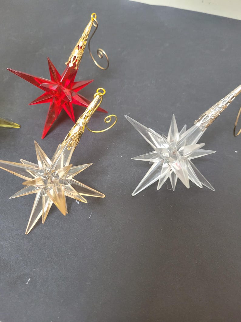 Choose Atomic German Star Sputnik Christmas Ornament, Lucite Green Red ...
