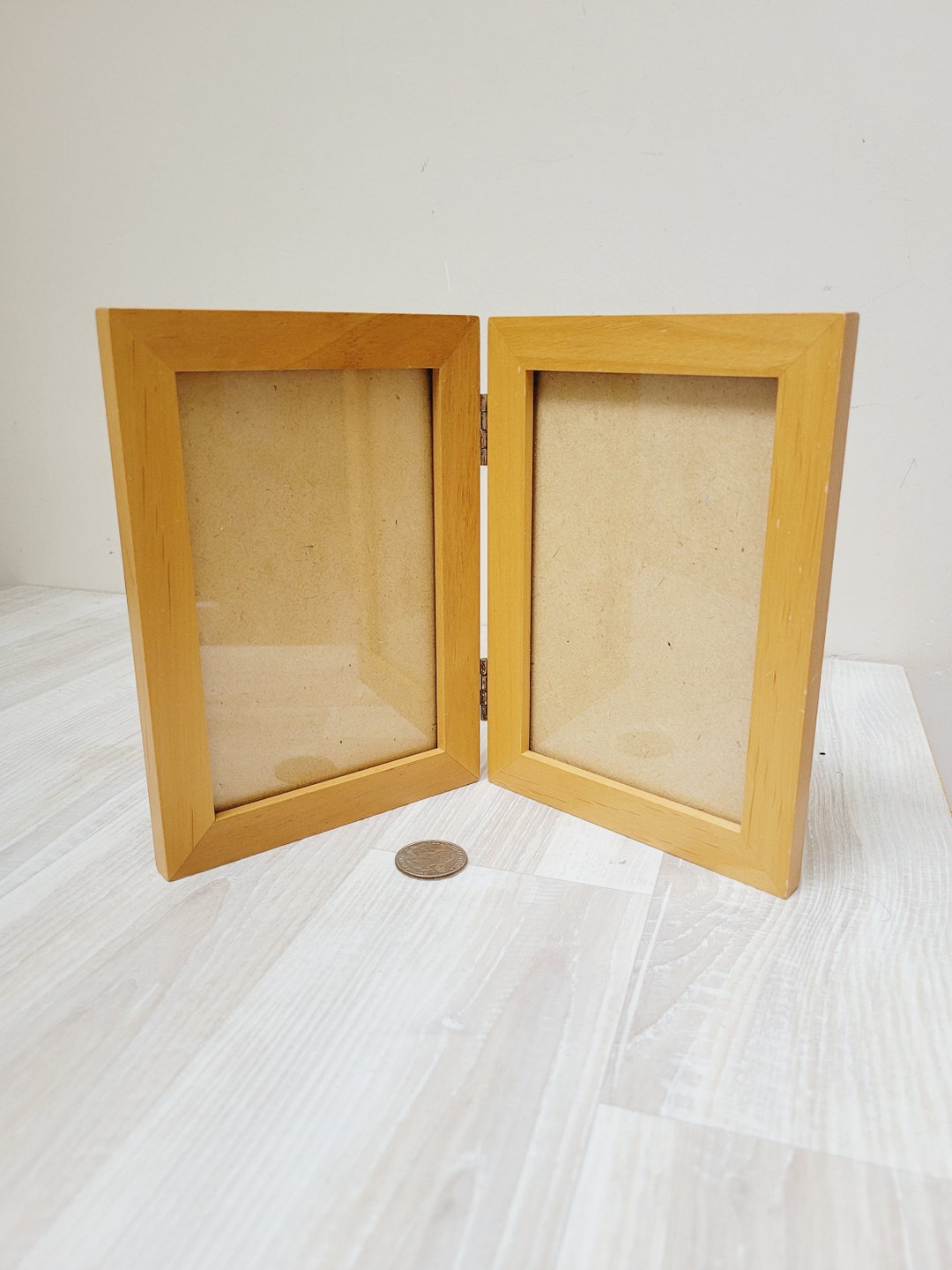 Double Folding Photo Frames, Vintage Hinged Solid Light Wood Frame for ...