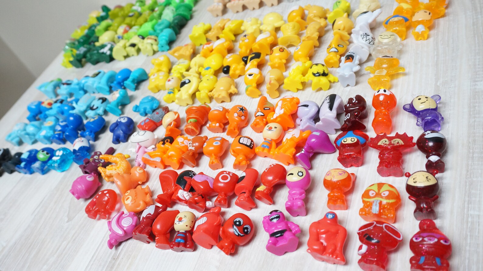 10 oder 20 zufällige Crazy Bones Gogos Mini Monster Kunststoff | Etsy