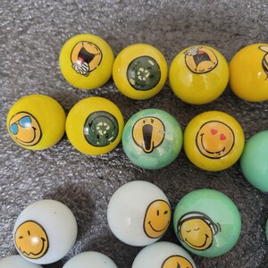 27 Glass Marbles With Print Decal, Mood Face Emotion Smile Bumble Bee ...