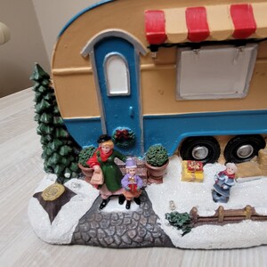 8.5"/21.5 Cm Christmas Camper Van Lights, Battery Operated Resin Family ...