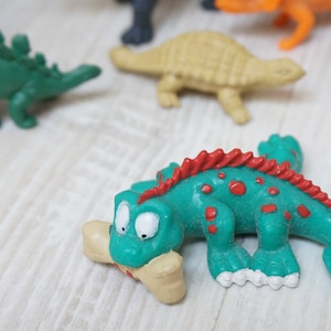 15 Dinosaur Figurine Set of Kid Toy, Plastic Vintage Retro Animal, Home ...