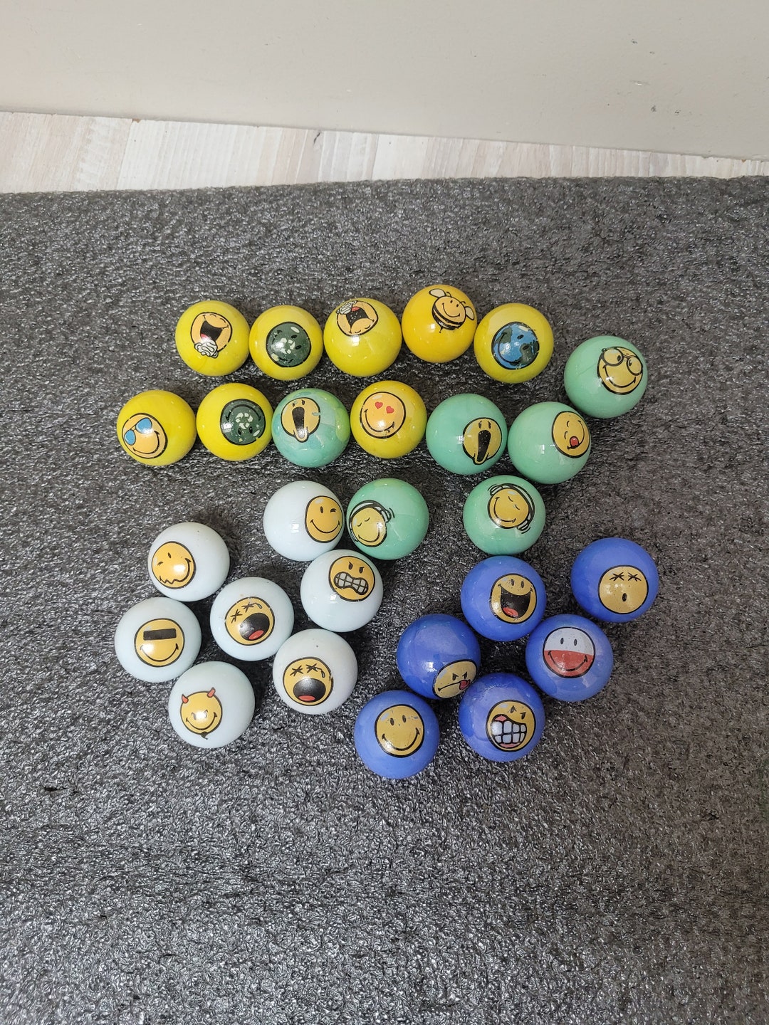 27 Glass Marbles With Print Decal, Mood Face Emotion Smile Bumble Bee ...