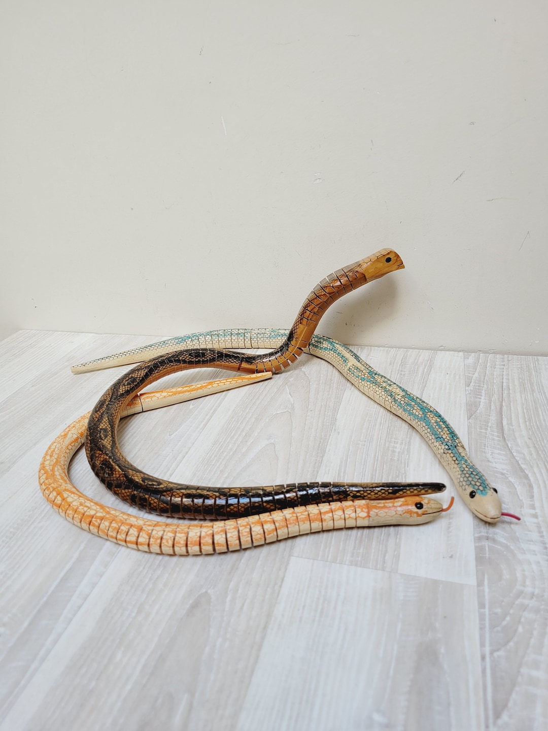 Choose Articulated Flexible Wooden Snake, Jointed Wobbling Moving Cobra ...