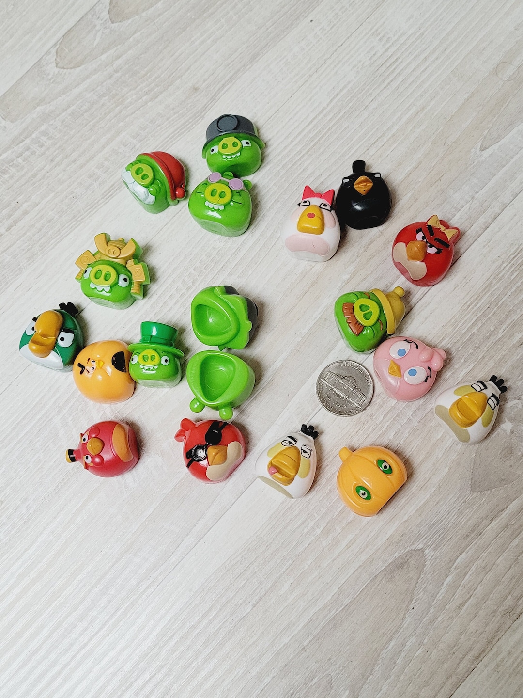 Lot of 10 RANDOM Licensed Angry Birds Mini Figurine, Miniature Movie ...
