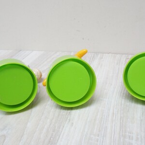 Nestle Set of 3 Winnie the Pooh Push Button Collapsing Toy, Puppet ...