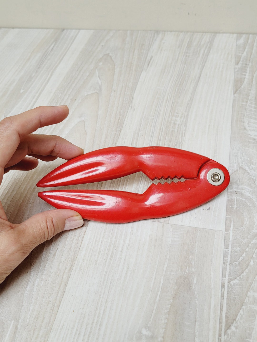 Enamel Red Lobster Shell Cracker, Metal Claw Shape Seafood Crab Opener ...