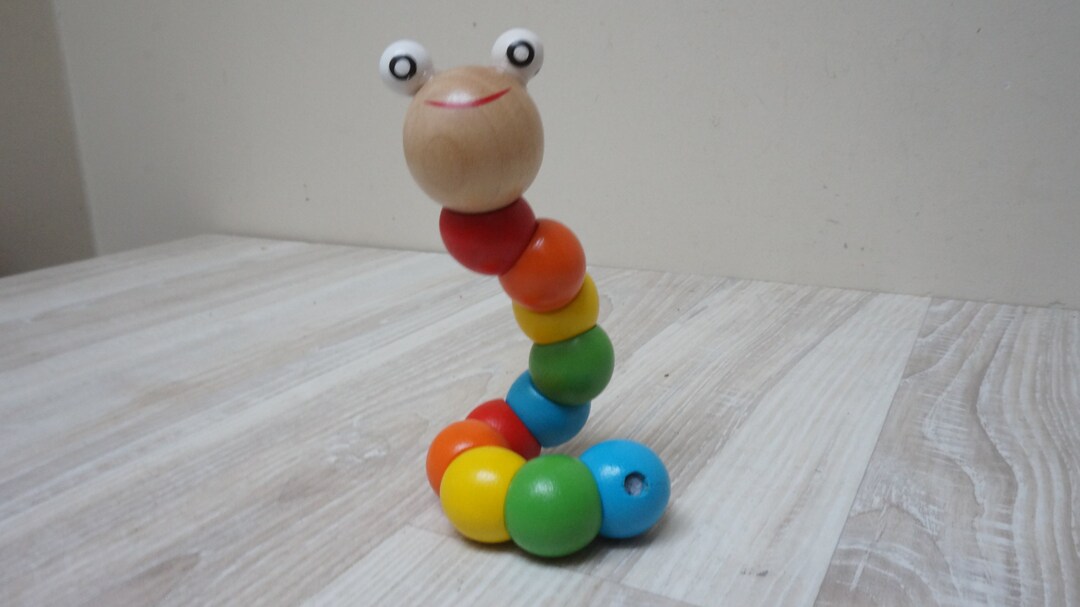Funny Worm Articulated Flexible Wooden Snake Rainbow Moving Toy Kid ...