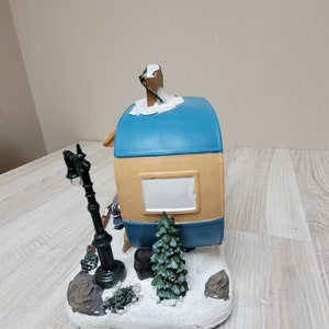 8.5"/21.5 Cm Christmas Camper Van Lights, Battery Operated Resin Family ...