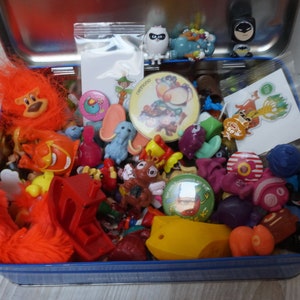 Lot of Random Mini Figurines, Animal Human Monster, Kinder Surprise ...