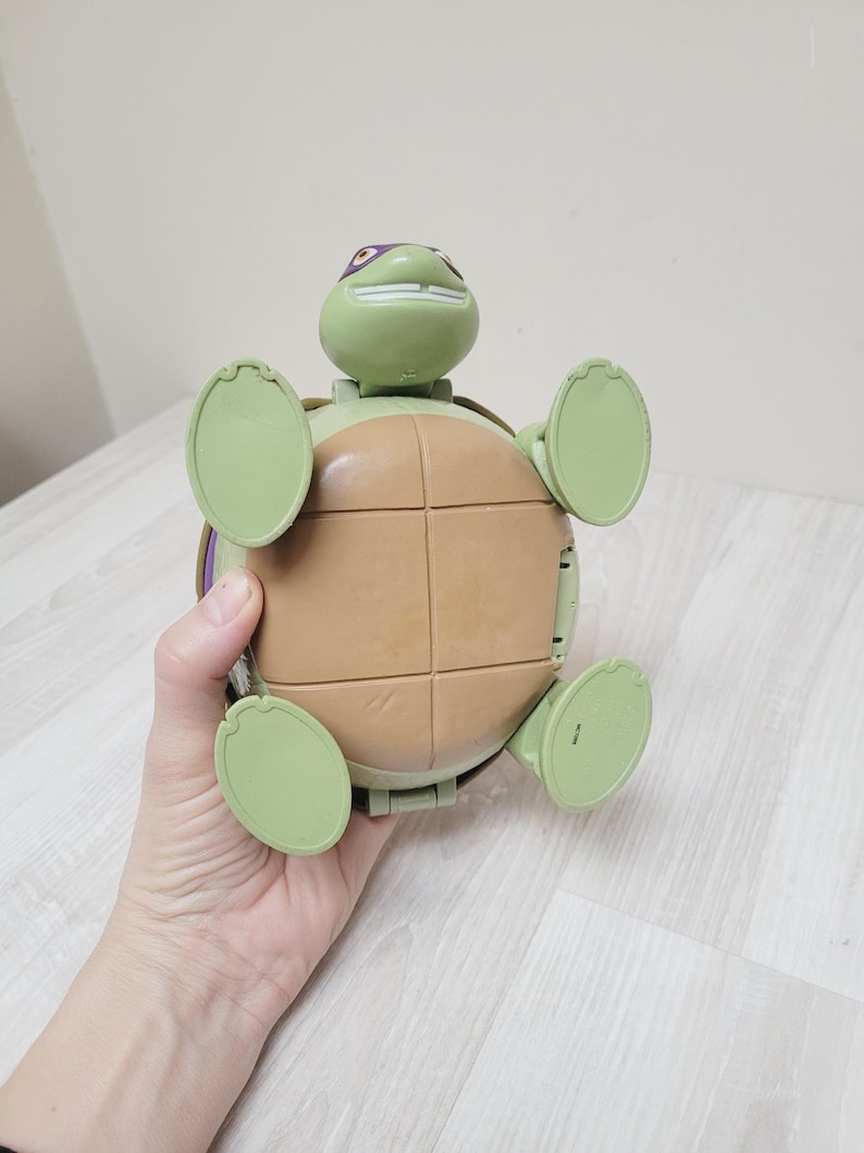 Donatello Teenage Mutant Ninja Turtle by Playmates Gift Box, Micro ...