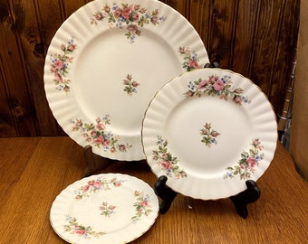 2 Beautiful Vintage Dishes From Royal Albert 'moss Rose' - Etsy