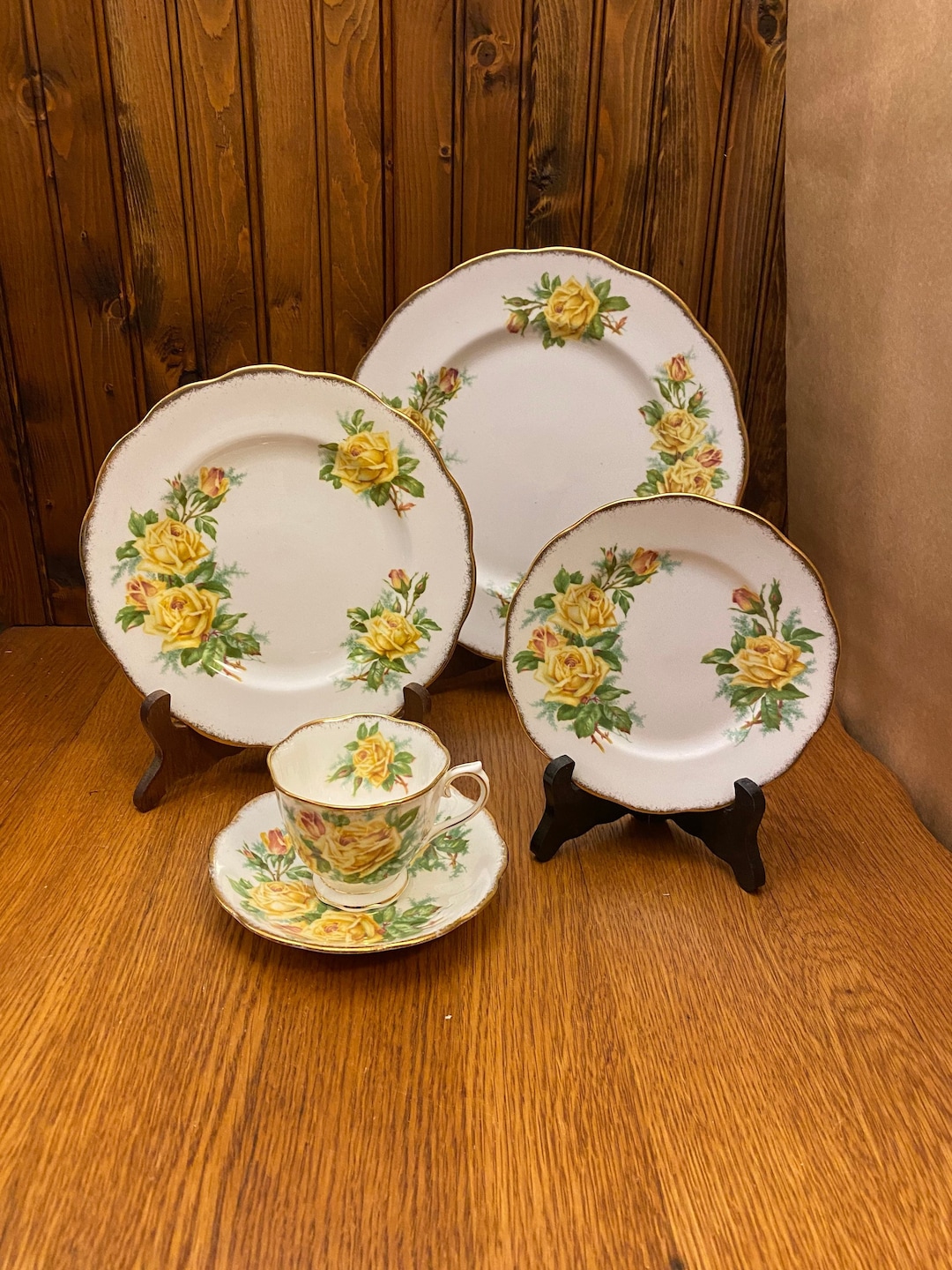 20 Piece Yellow Tea Rose by Royal Albert, Dinnerware Set - Etsy