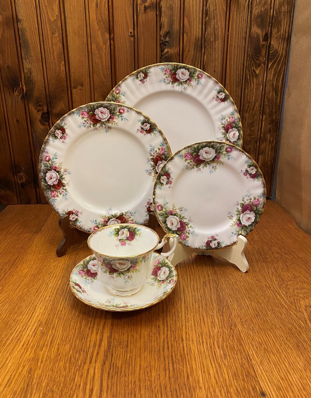 20 Piece Royal Albert Celebration Dinnerware Set, Service for 4 - Etsy