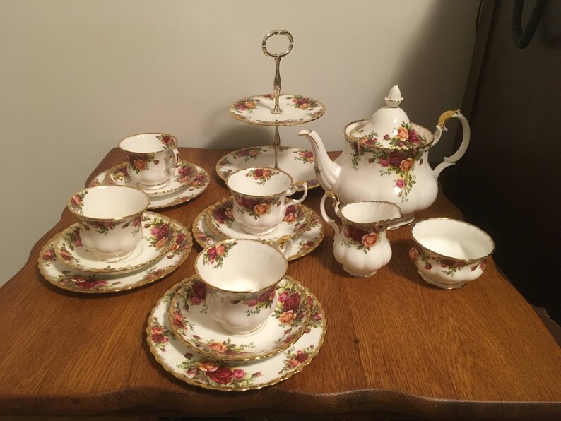 17 Piece Tea Set by Royal Albert Old Country Roses Wedding - Etsy