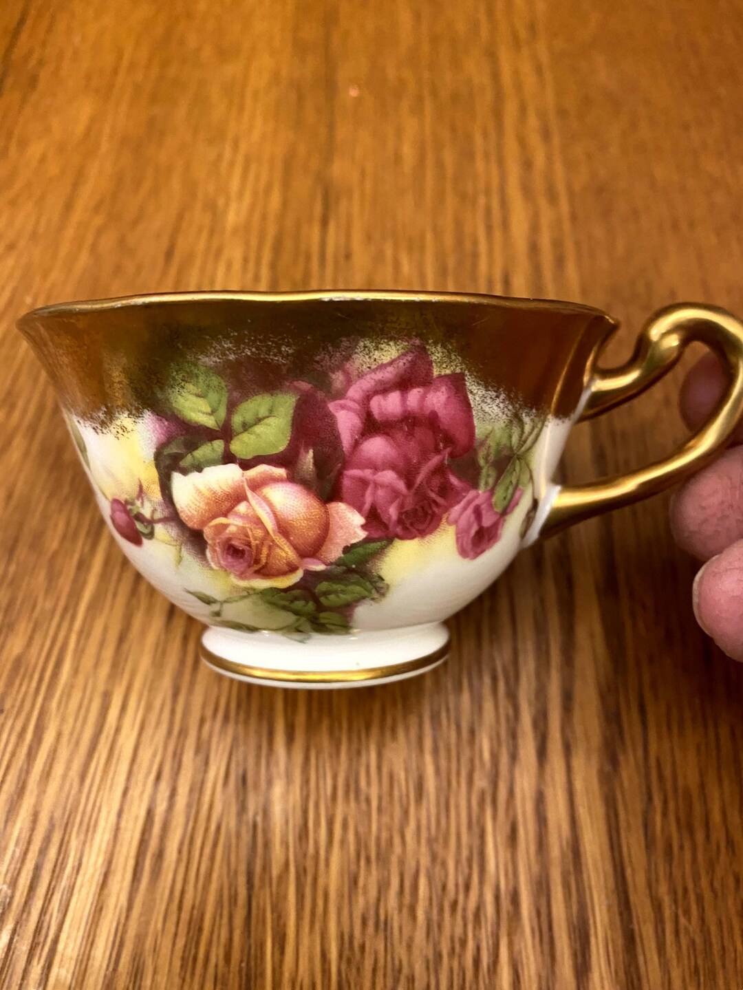 Royal Chelsea Golden Rose Orphaned Teacup With Heavy Brushed Gold Trim ...
