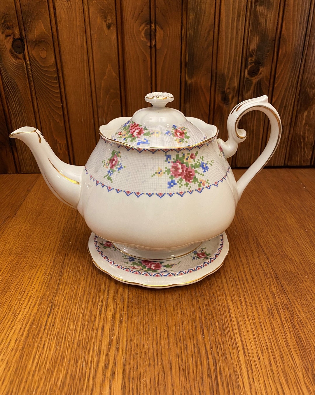 Royal Albert Petit Point Large Teapot With Trivet/tea Tile - Etsy
