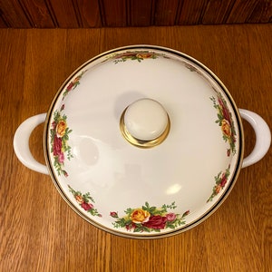 Royal Albert Old Country Roses Large Covered Casserole Dish, Enamel ...