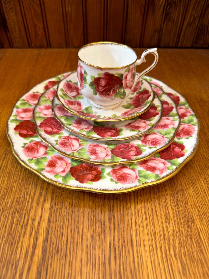 20 Piece Royal Albert Old English Rose Dinnerware Set for 4 - Etsy