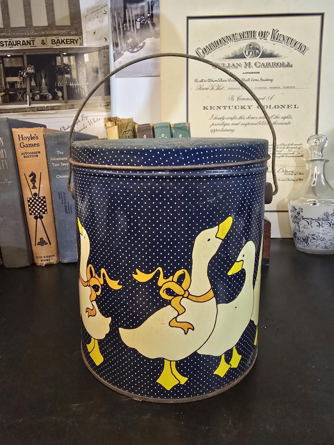 Vintage Balto Tin Can Blue With Goose Geese Red Ribbon Around - Etsy