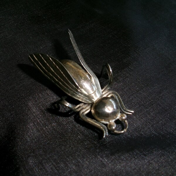 Mid Century Cicada Brooch - Etsy