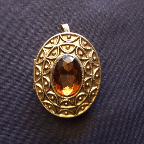 Perfume Locket - Etsy