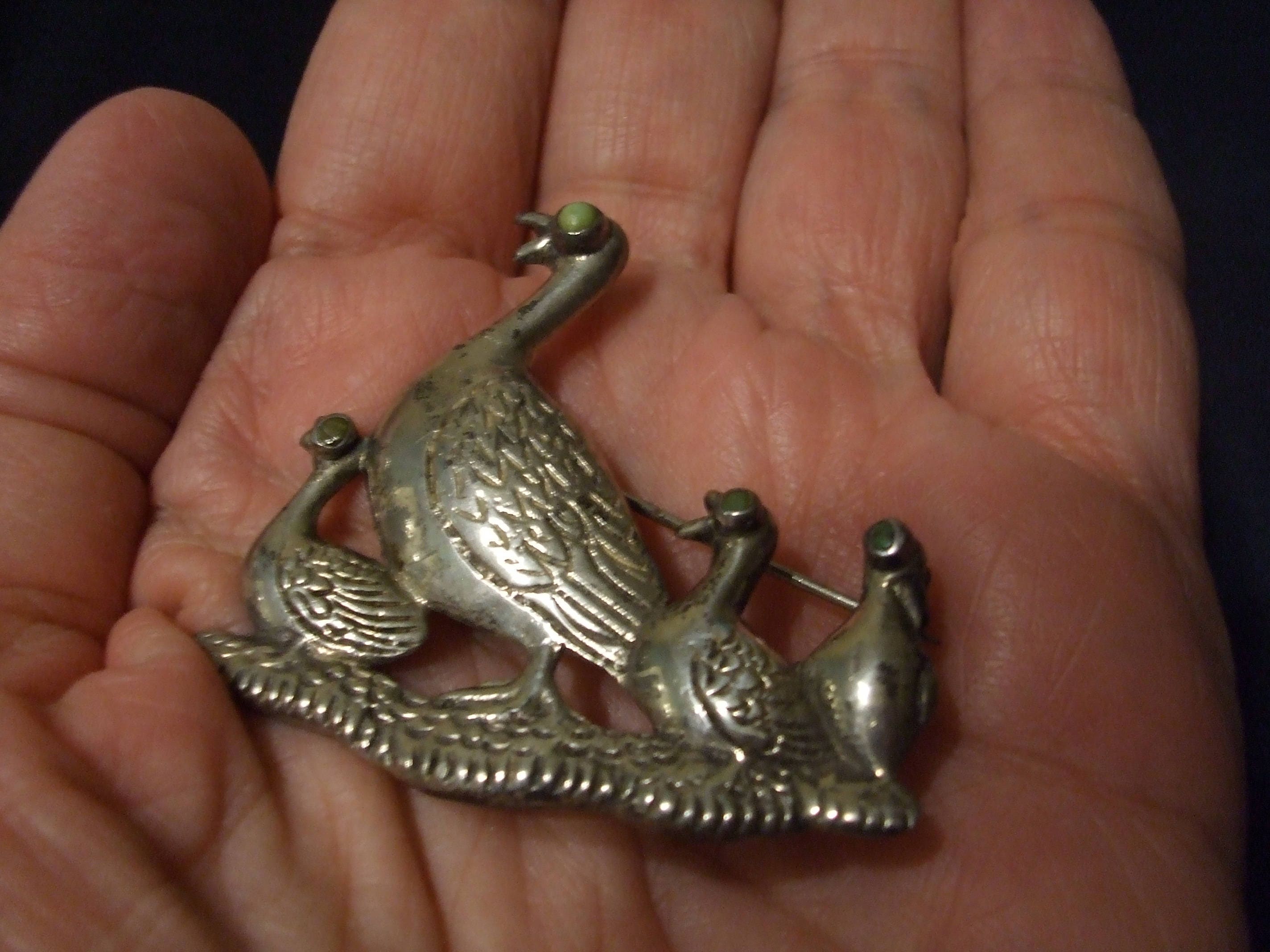 Vintage Sterling Silver Pin Mother Goose or Duck and Babies - Etsy.de