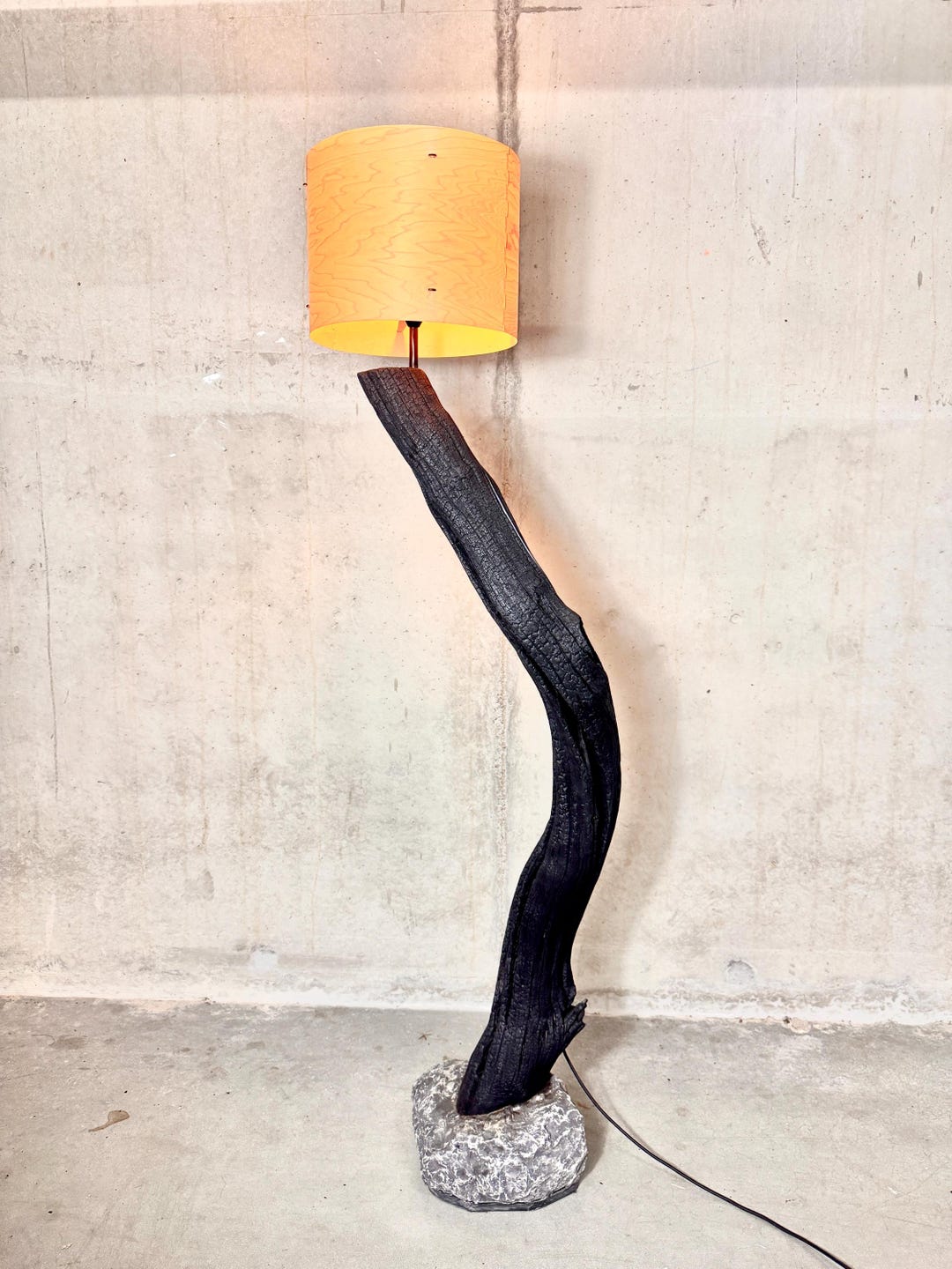 Burnt Driftwood Floor Lamp Sustainable Oak in Yakisugi Style Unique ...