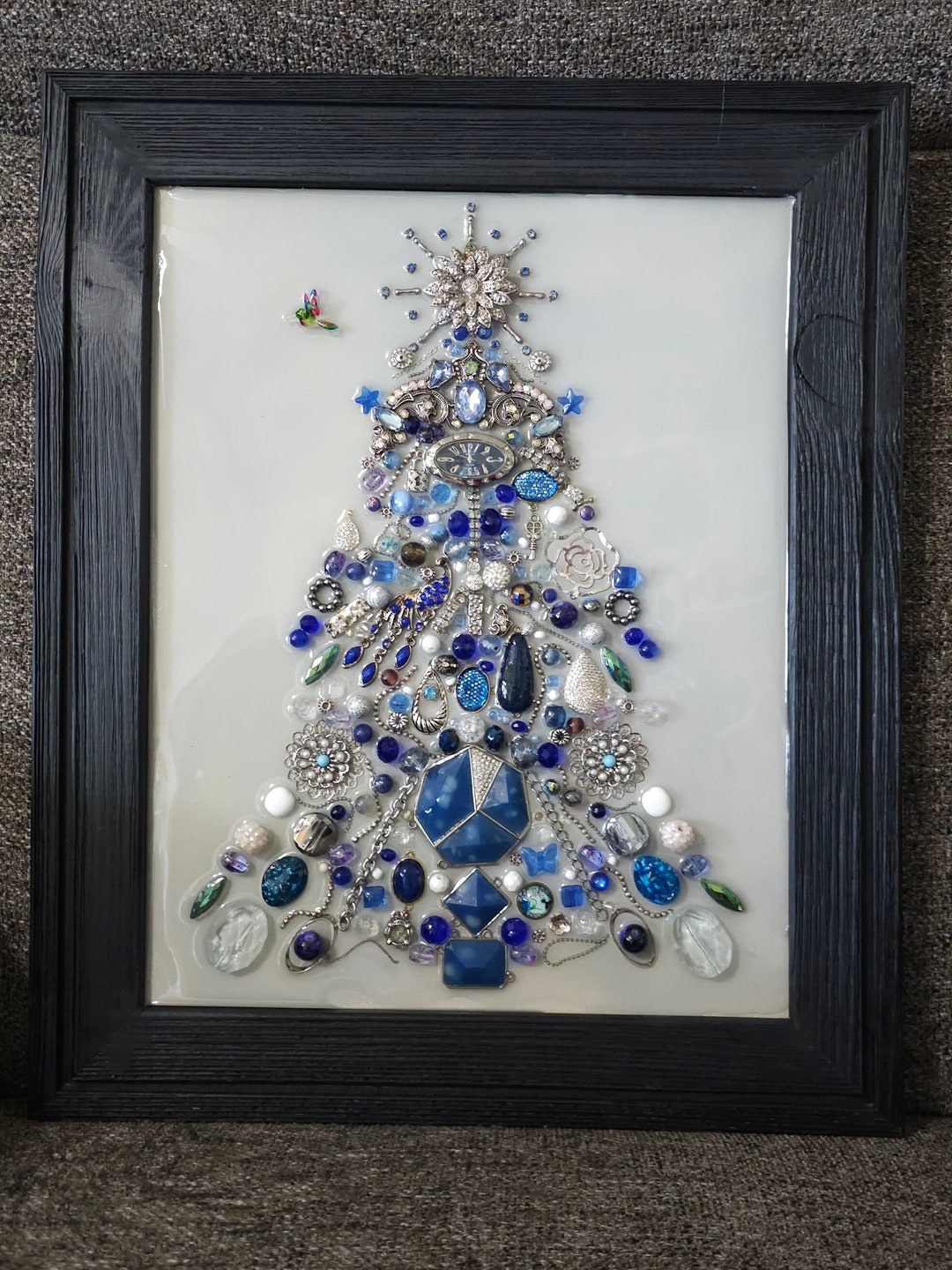 Framed Jewelry Christmas Tree Vintage Jewelry Art Unique - Etsy Framed Jewelry Christmas Tree Vintage Jewelry Art Unique - Etsy