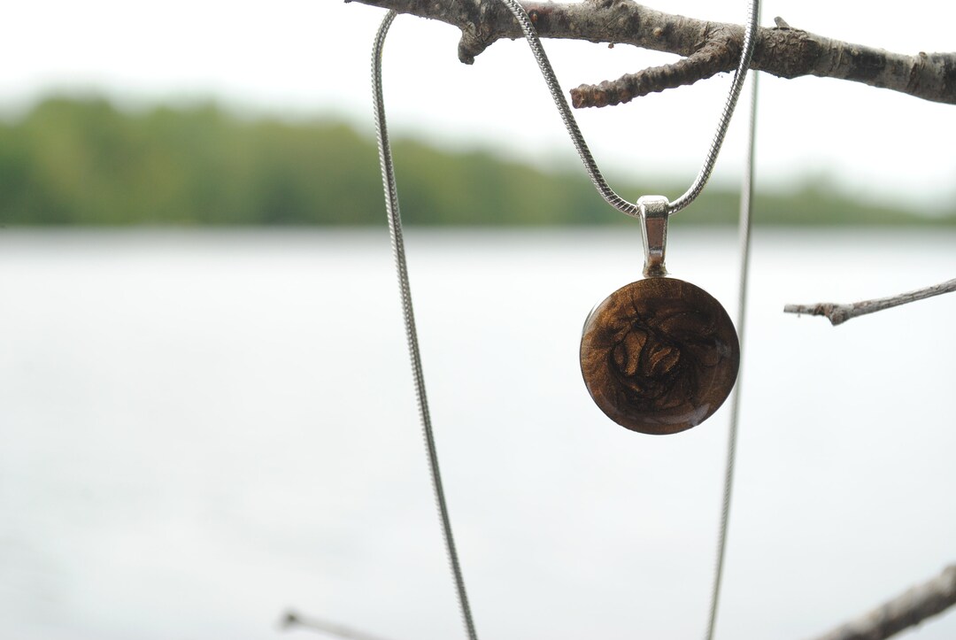 NFC Jewelry Resin Pendant Containing a NFC Chip Allowing You - Etsy