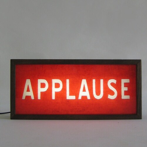 APPLAUSE Lightbox Sign Green Typeface Vintage Wooden Lighted - Etsy UK