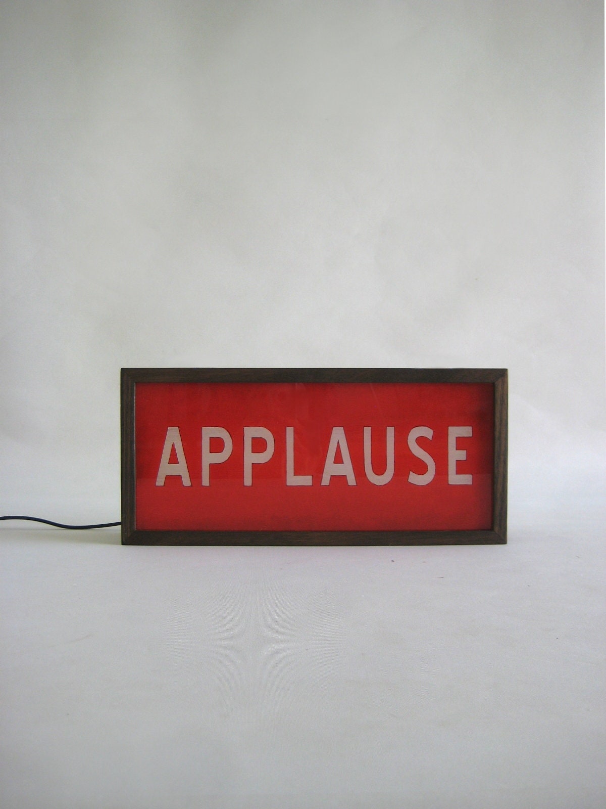 Red APPLAUSE Sign in Wooden Lightbox Retro Wooden Lighted - Etsy Australia