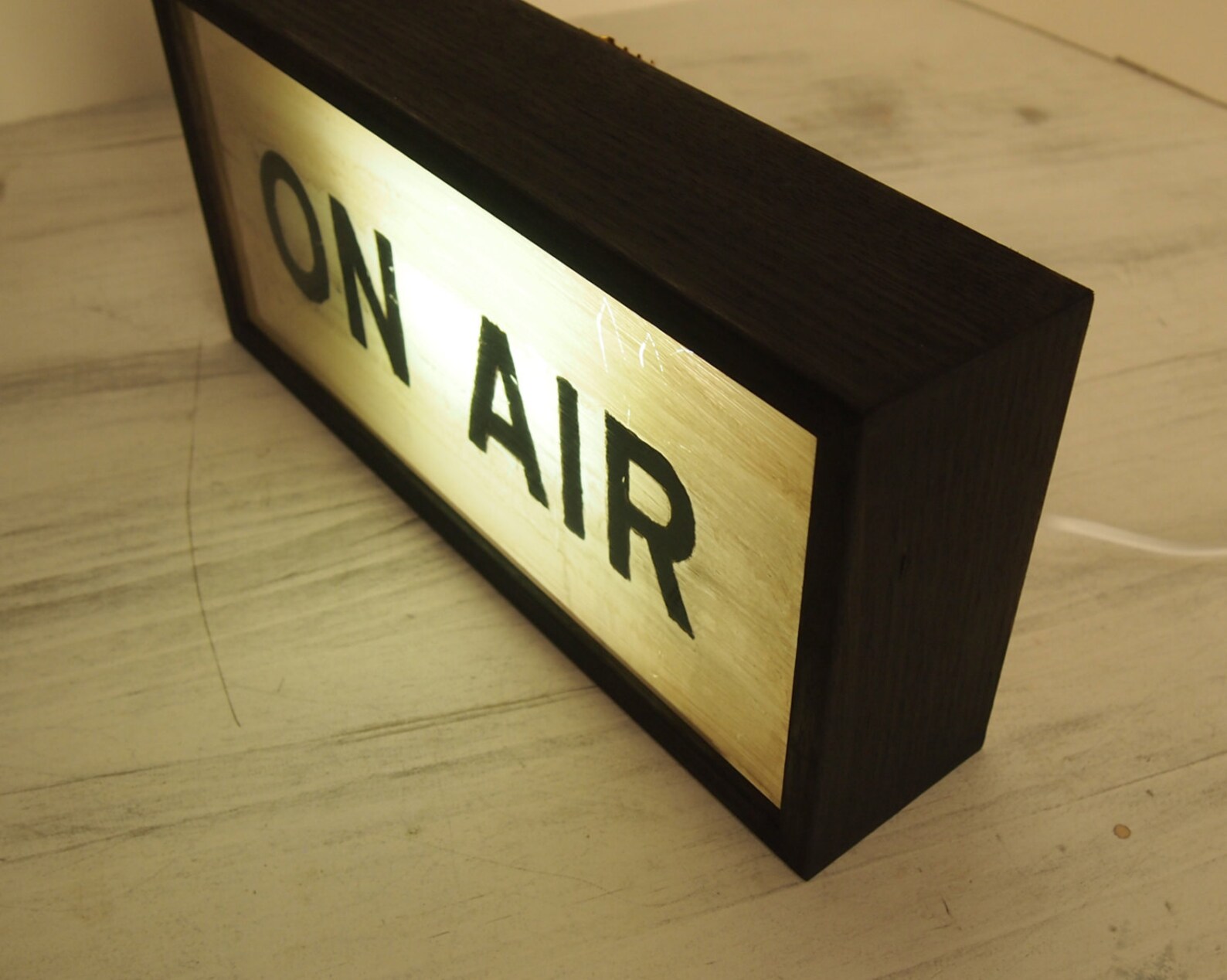 ON AIR Sign Handcrafted Wooden Light Box Signs Light up Retro Style ...