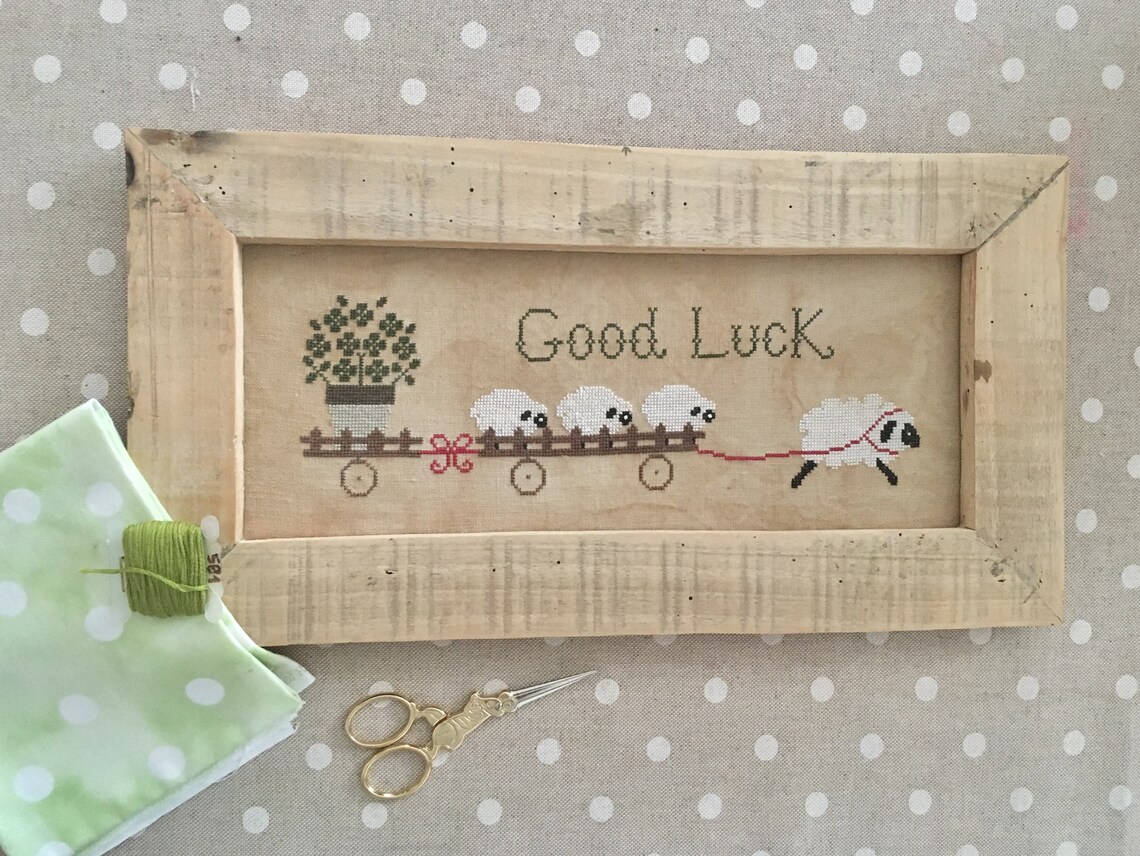 Cross Stitch Pattern: Good Luck | Etsy