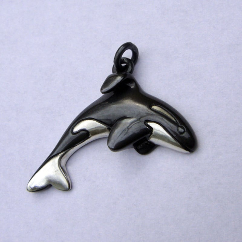 Orca Pendant - Etsy