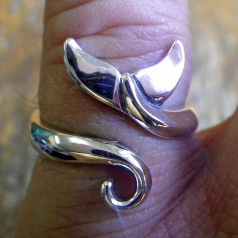 Whale Tail Ring Silver Torque Ring Whale Fluke Ring. UK - Etsy