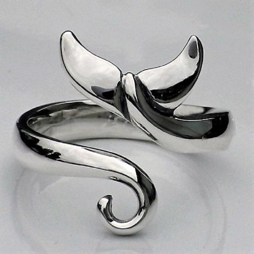 Whale Tail Ring, Silver Torque Ring, Whale Fluke Ring. UK Finger Size M ...