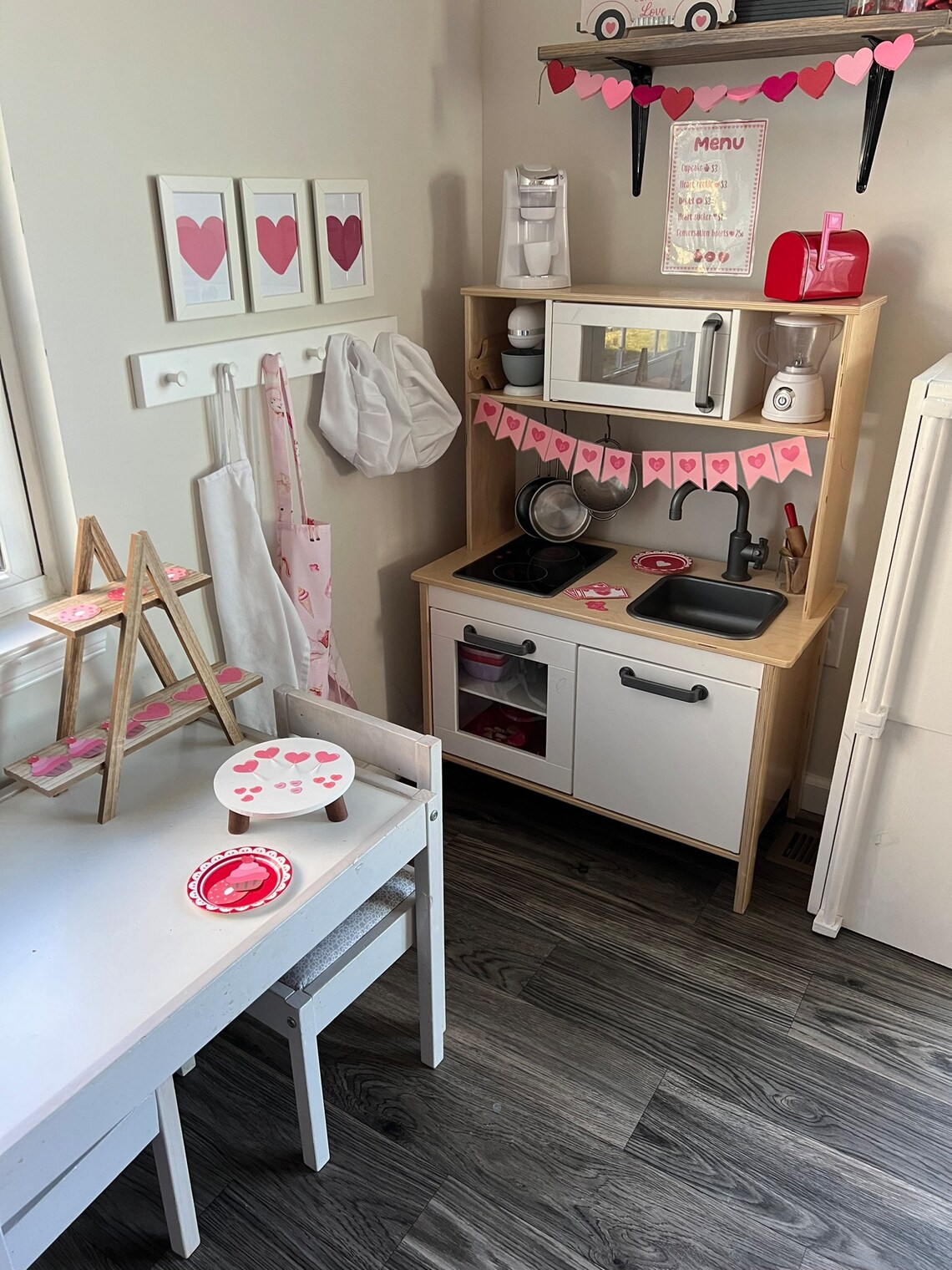 Valentine's Day Cafe Dramatic Play Printable| Pretend Play Printable ...