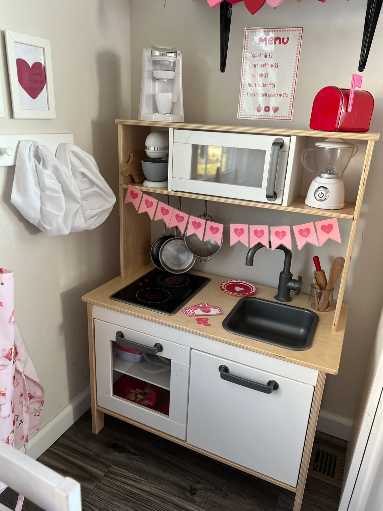 Valentine's Day Cafe Dramatic Play Printable| Pretend Play Printable ...