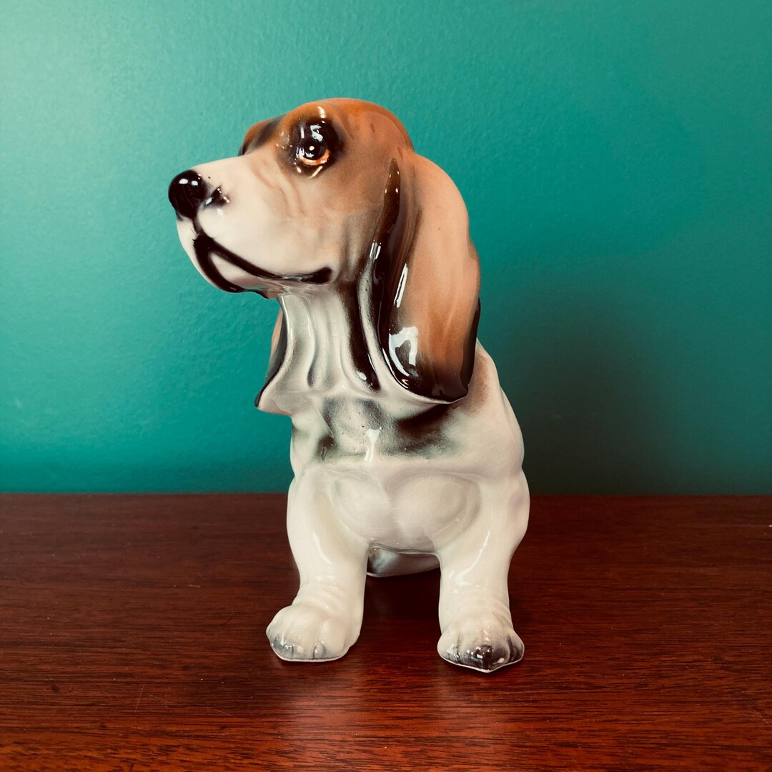Vintage Basset Hound Dog Bank - Etsy