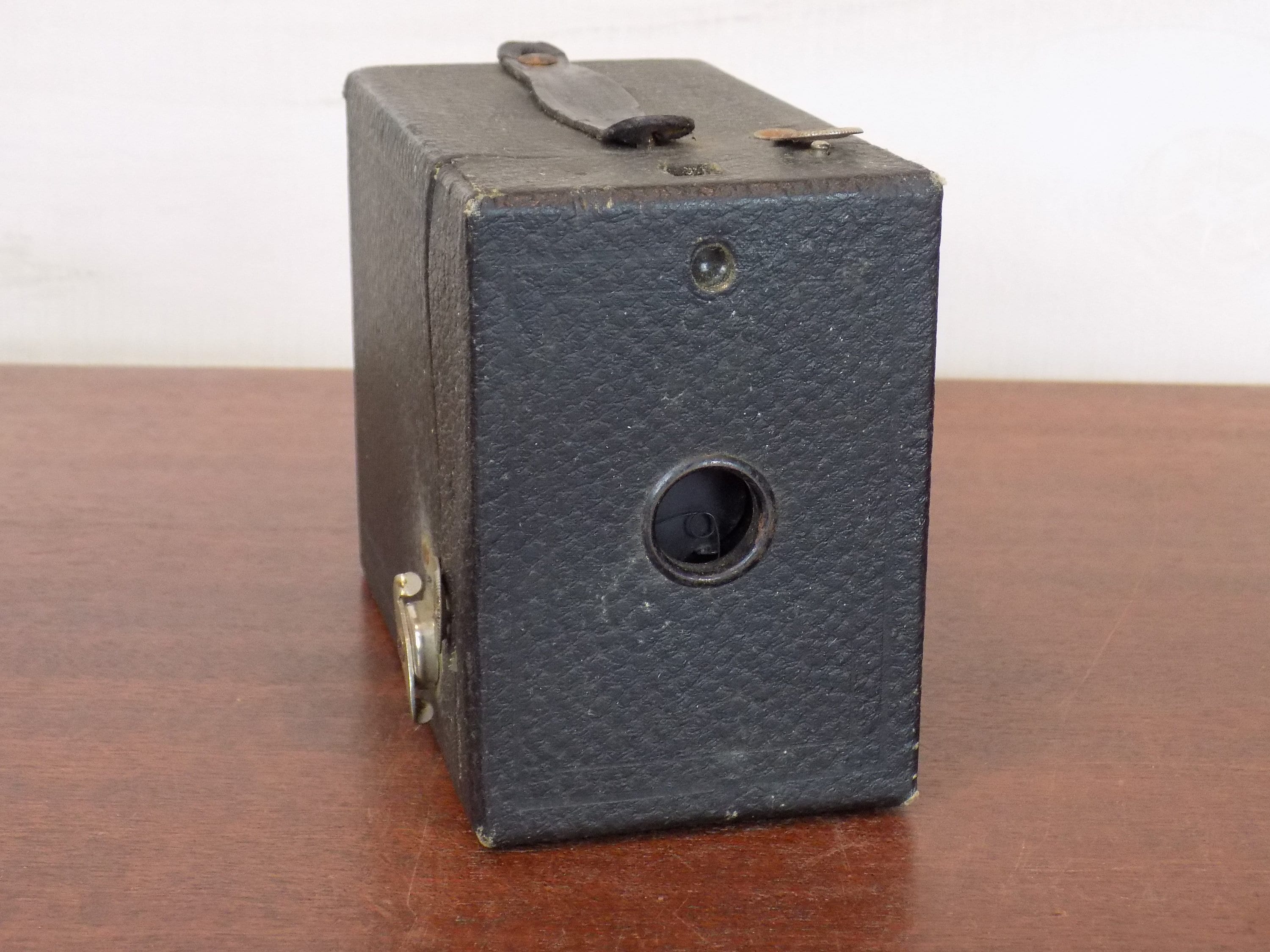 Vintage Brownie No. 2 Box Camera - Etsy
