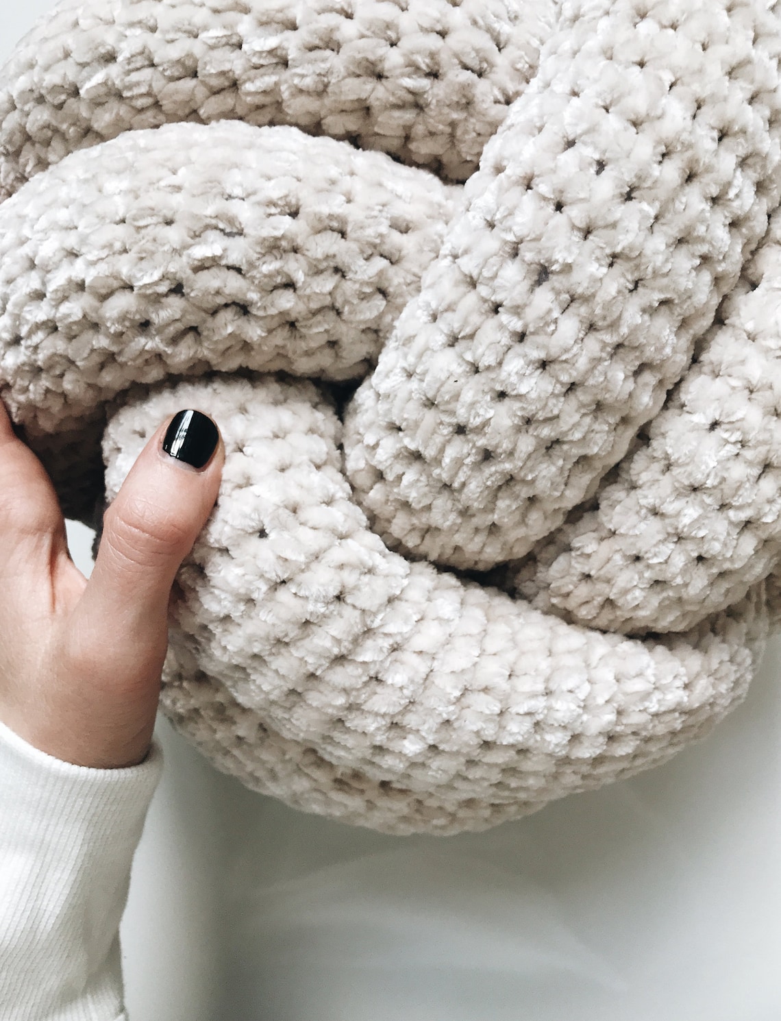 CROCHET PATTERN Knot Pillow the Mare - Etsy